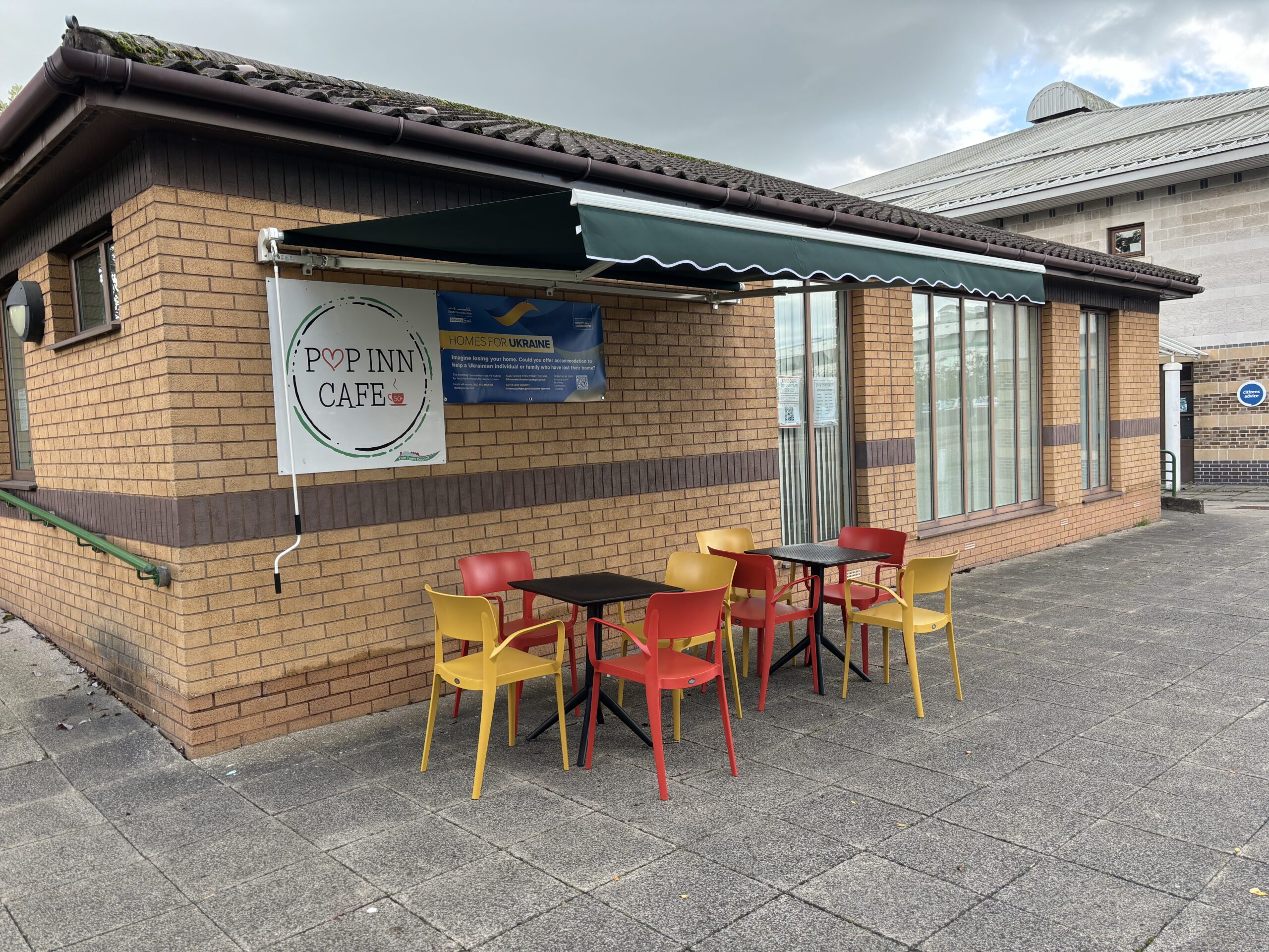 Alfresco Dining At The Pop Inn Café Delights Customers - Yate Town Council